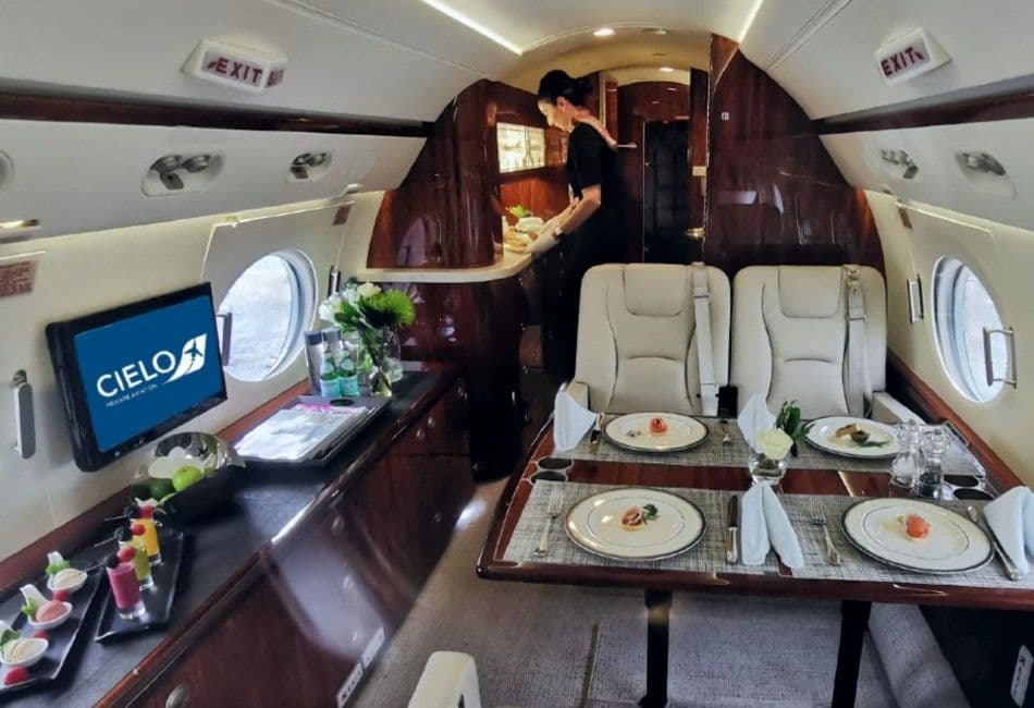 Catering on Private Jets | Cielo Aviation